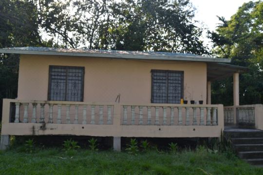 Budget Cheerful Entire Belizean One Bedroom Home预订价格,联系电话位置地址【携程酒店】