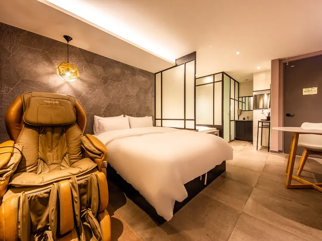 Brown Dot Cheongju Terminal - Jeollabuk-do