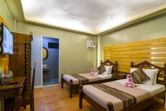 阿罗那热带海滩度假村(Alona Tropical Beach Resort)预订价格,联系电话位置地址【携程酒店】