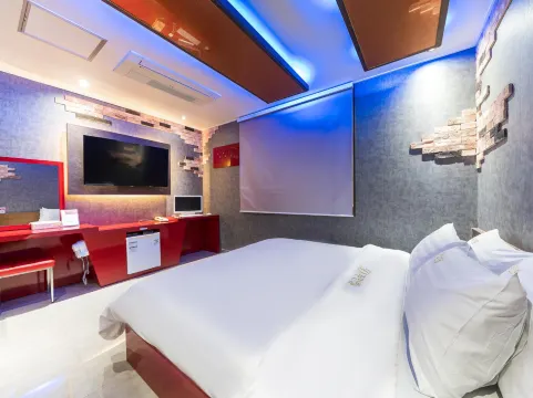 Suncheon D Self Check-in Hotel - Suncheon-si