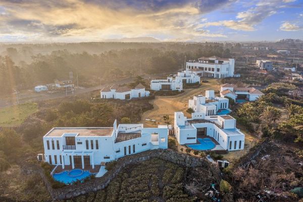 利本蒂亚酒店及泳池别墅(Libentia Hotel & Pool Villa)预订价格,联系电话位置地址【携程酒店】