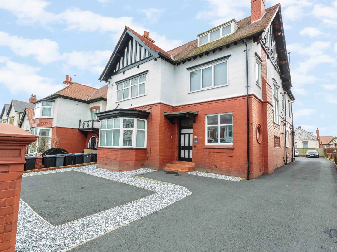 Cherry Property - Blueberry Suite - Blackpool