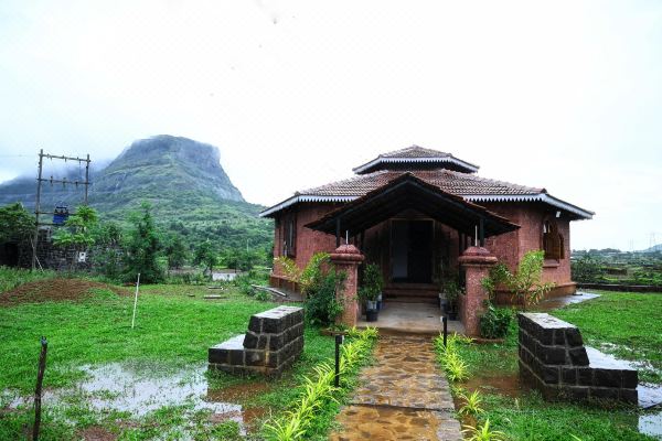 Umbartha Resort预订价格,联系电话位置地址【携程酒店】