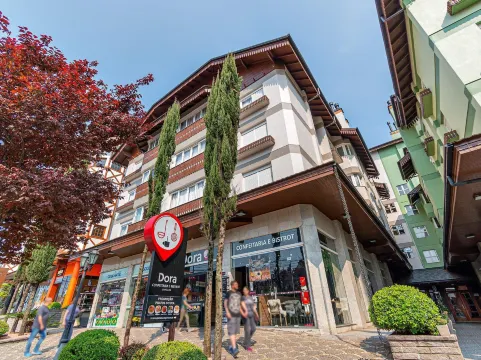 1 Quadra Da Catedral Em Canela - Canela