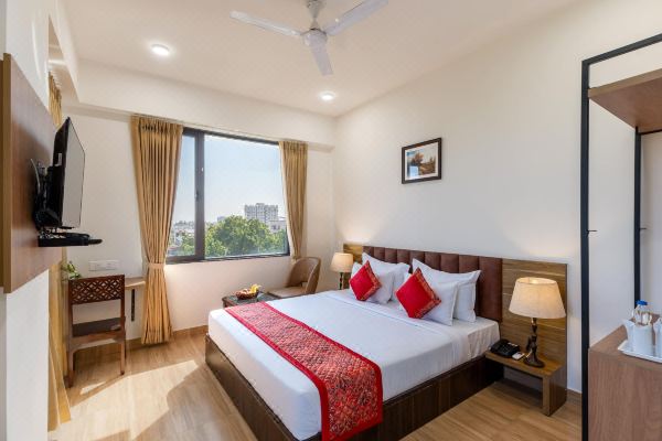 Hotel Arun预订价格,联系电话位置地址【携程酒店】