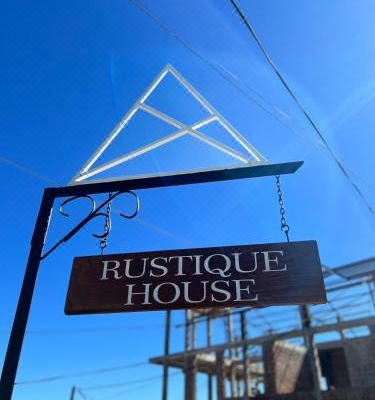 Rustique House Dbl预订价格,联系电话位置地址【携程酒店】