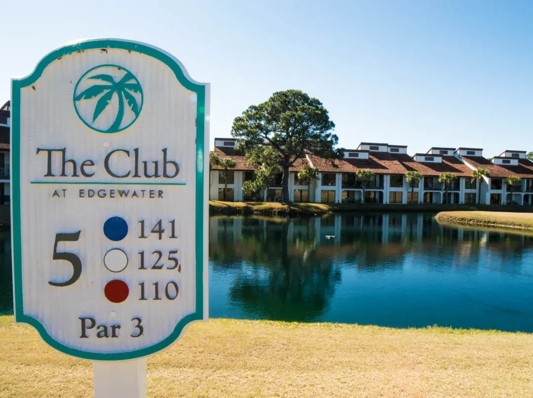 Stunning Pond Views And Access To Beach Tram - Serene Coastal Escape - Panama City Beach