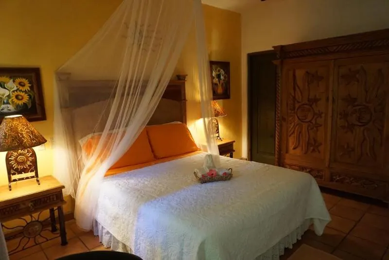 The Mexican Inn - Cabo San Lucas