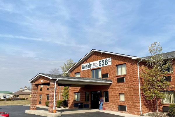 家居广场旅馆(Home Place Inn)预订价格,联系电话位置地址【携程酒店】