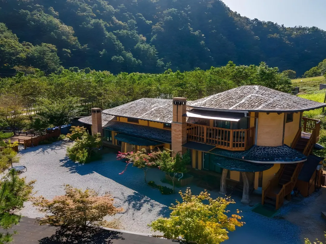 Kim Satgat Heukjib Yiyagi - Andong-si