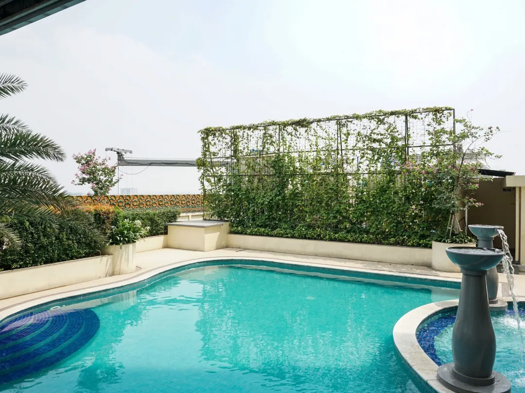 Fabulous 2br Lucky Tower Apartment - Jakarta