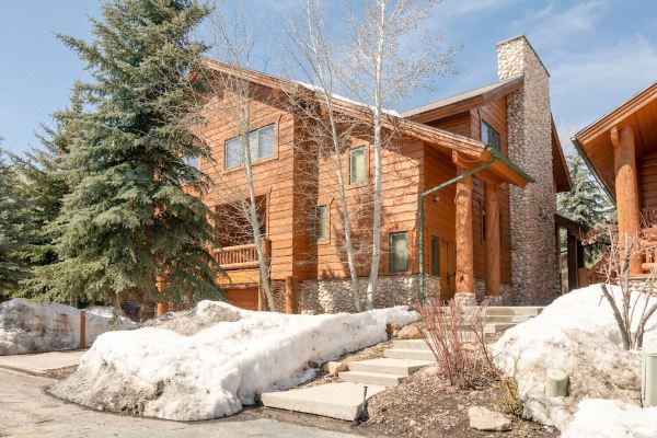 莱斯普里管理的木狼旅馆2A(Timberwolf Lodge 2A by Lespri Management)预订价格,联系电话位置地址【携程酒店】