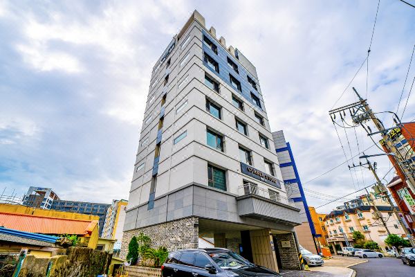 Cornerstone Hotel预订价格,联系电话位置地址【携程酒店】