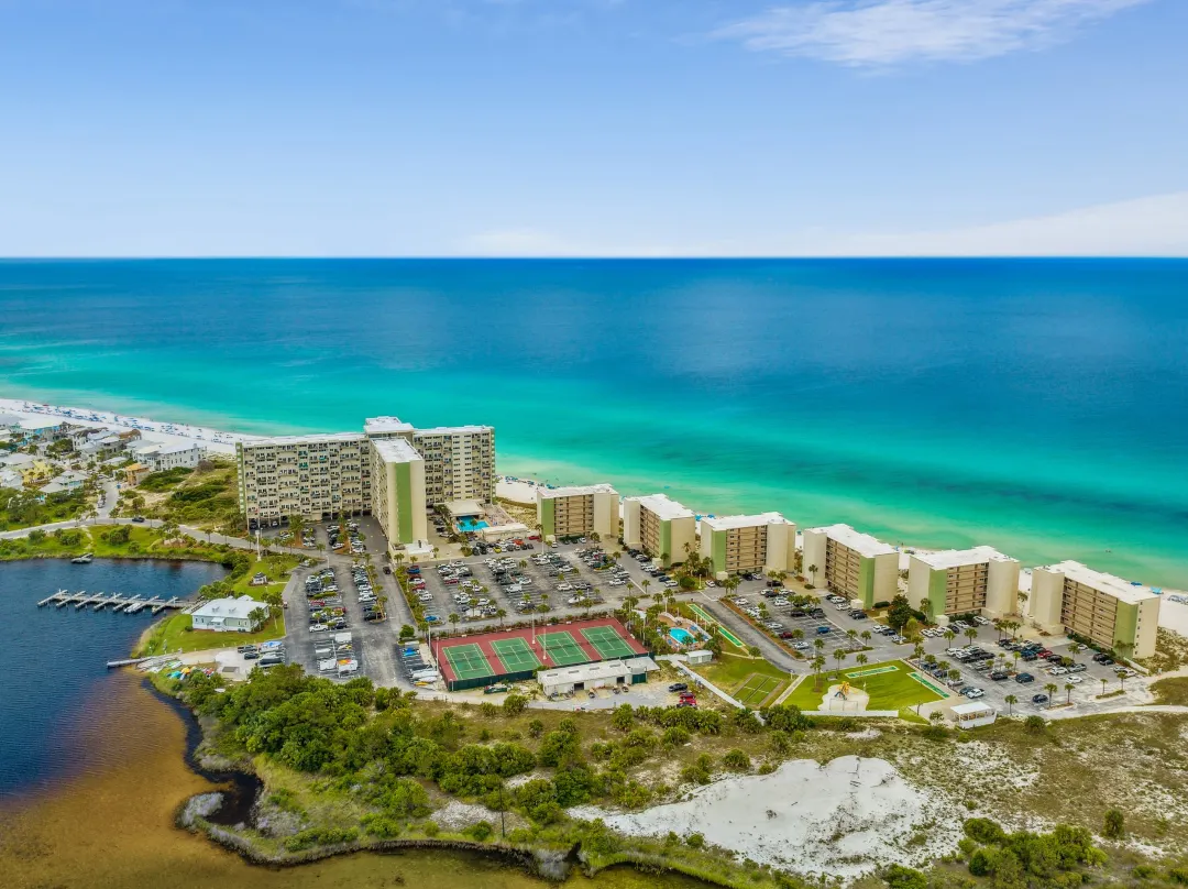 Serene Spacious Retreat - Hot Tub And Game Room - Rosemary Beach, FL