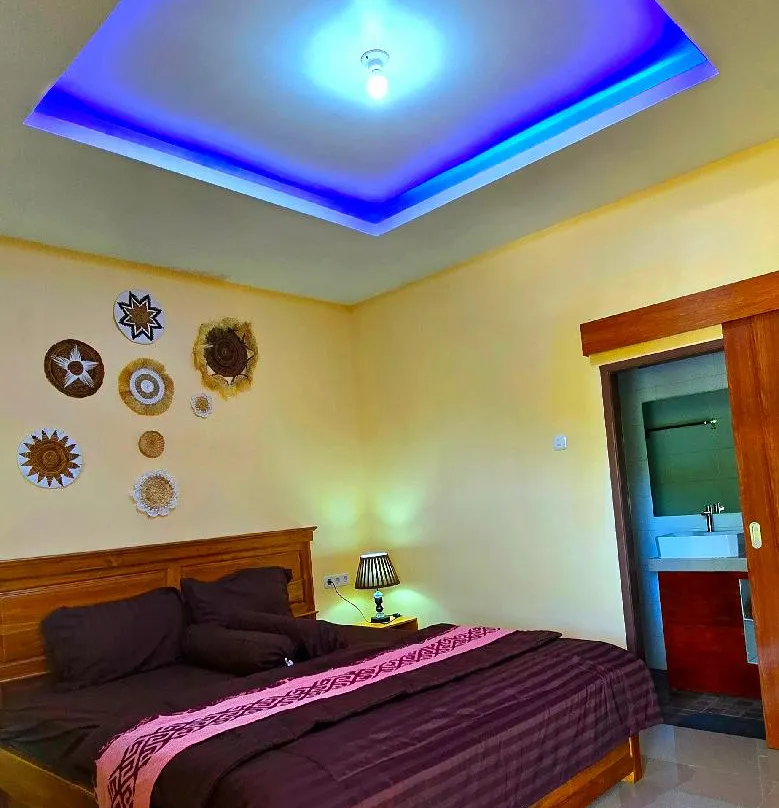 Holi Homestay Trawas - Trawas