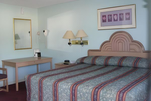 American Inn Motel预订价格,联系电话位置地址【携程酒店】