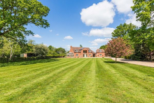 布罗德里夫小屋(Broadleaf Lodge)预订价格,联系电话位置地址【携程酒店】