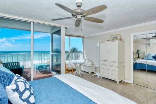 LaPlaya 202D-Picture this from your: Palm trees, beach, turquoise water ...