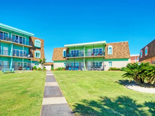 Gulf Views And Pool Access - Stunning Coastal Retreat - Port Aransas, TX