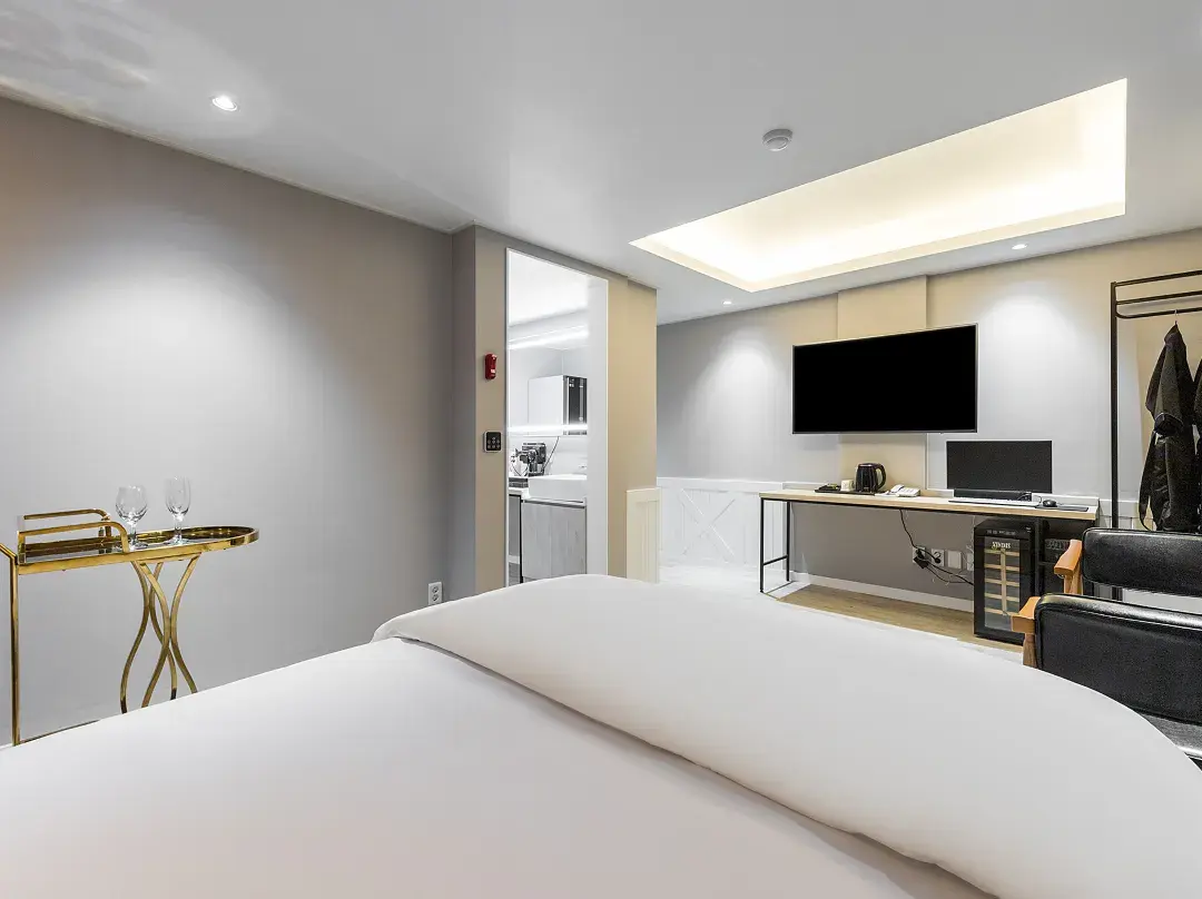 Gyeongsan Hotel Haru - Gyeongsangbuk-do