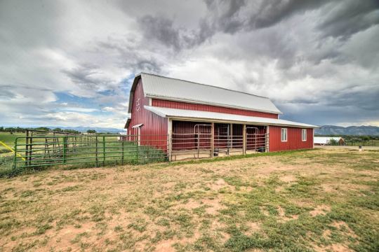 Cortez农场上的山景步出式公寓(Walkout Apartment w/ Mtn View on Cortez Ranch)预订价格,联系 ...