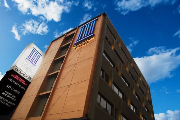 西卡朗福克斯利特酒店(Fox Lite Hotel Cikarang)预订价格,联系电话位置地址【携程酒店】