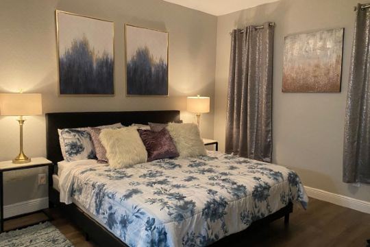 Marvelous 4Bd Close to Disney Regal Palms Resort 956预订价格,联系电话位置地址【携程酒店】