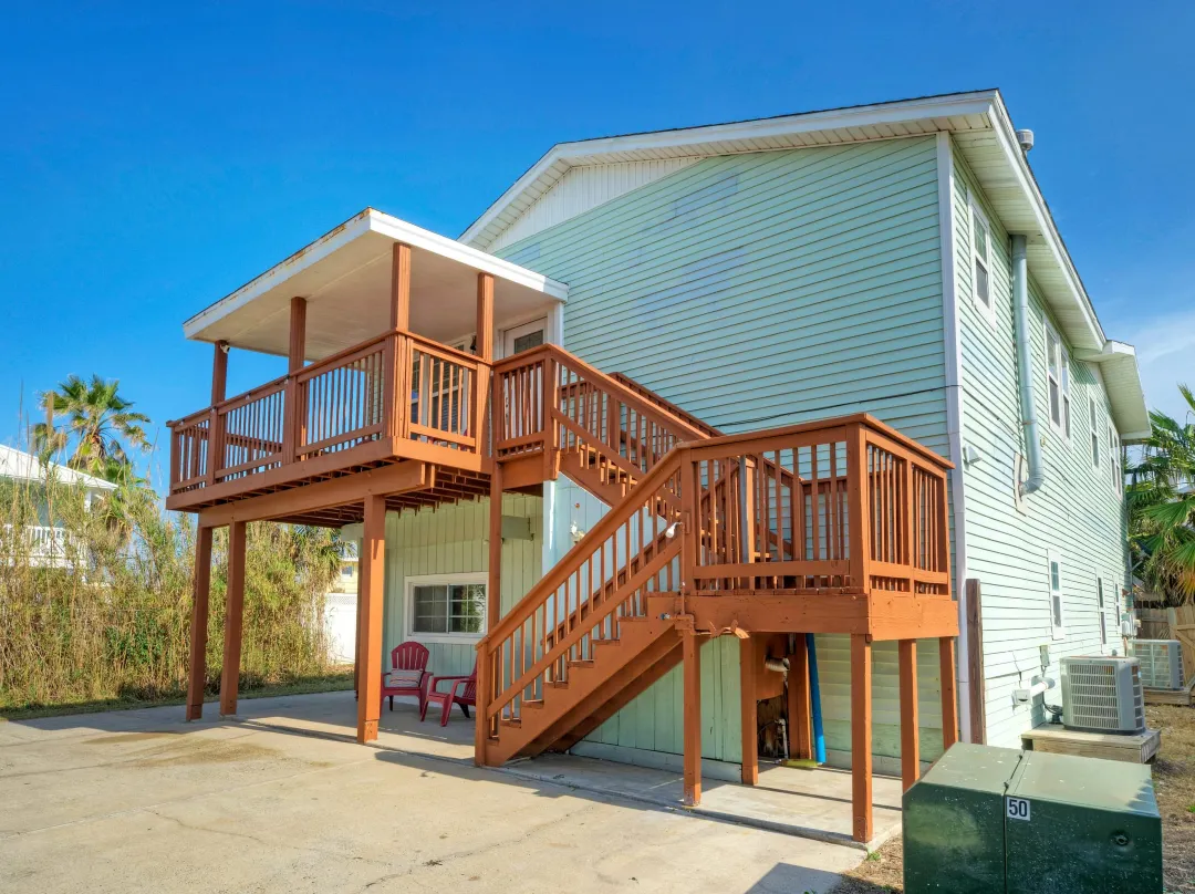 Charming Coastal Escape With Bbq And Patio - Delightful Beach Haven - Port Aransas, TX
