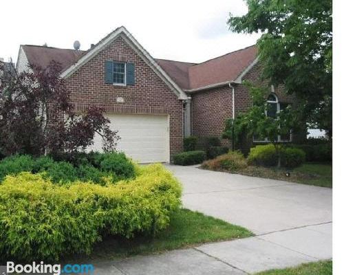 Cherry Hill House预订价格,联系电话位置地址【携程酒店】