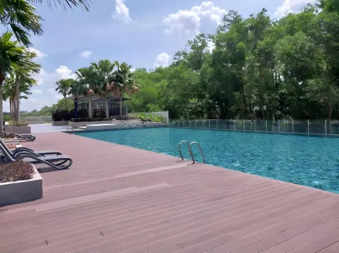 Luxe Suites At Skyloft - 新山