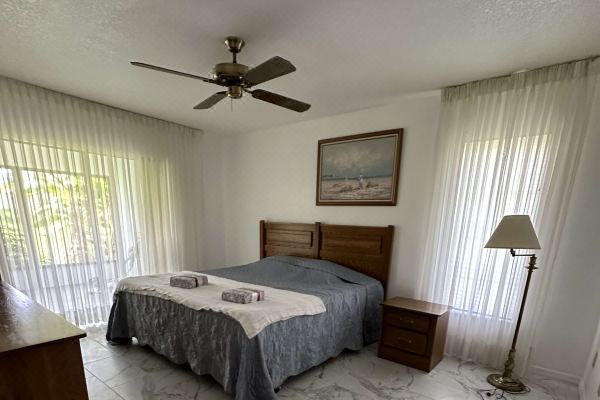 Bnb Hyperion | 3B Home w/ Lanai & Boat Ramp Access预订价格,联系电话位置地址【携程酒店】