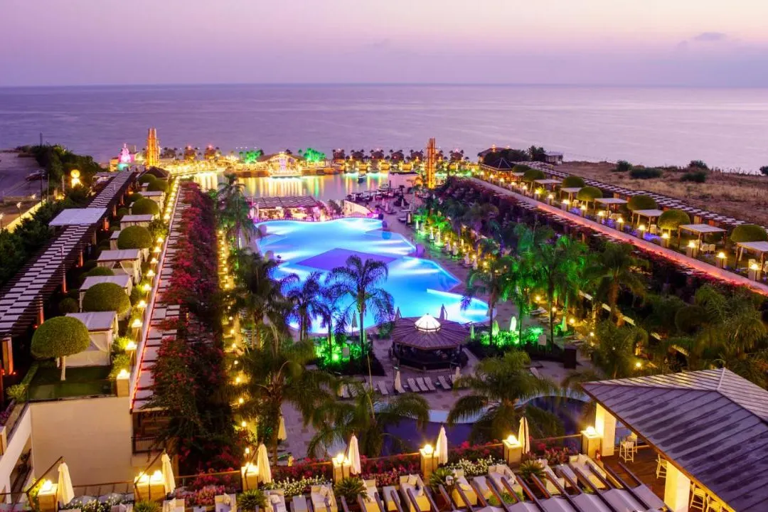 Cratos Premium Hotel Casino & Spa - Northern Cyprus
