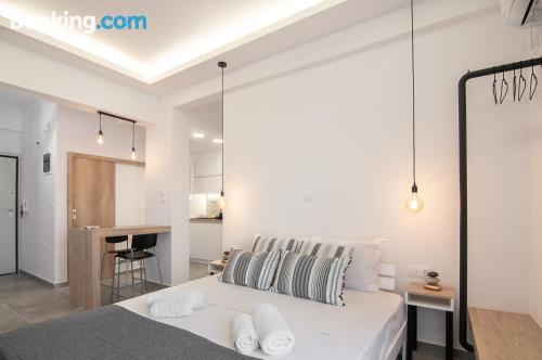 Cozy Modern Studio _ Near the Center of Athens预订价格,联系电话位置地址【携程酒店】