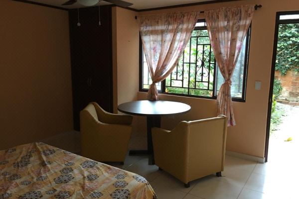 La Rosa Buga预订价格,联系电话位置地址【携程酒店】