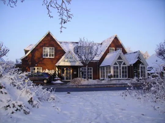 Hotel Waldquelle - Aurich