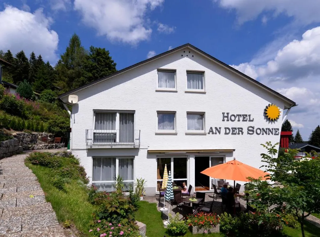 Hotel An Der Sonne & Restaurant Zum Schneiger - Triberg