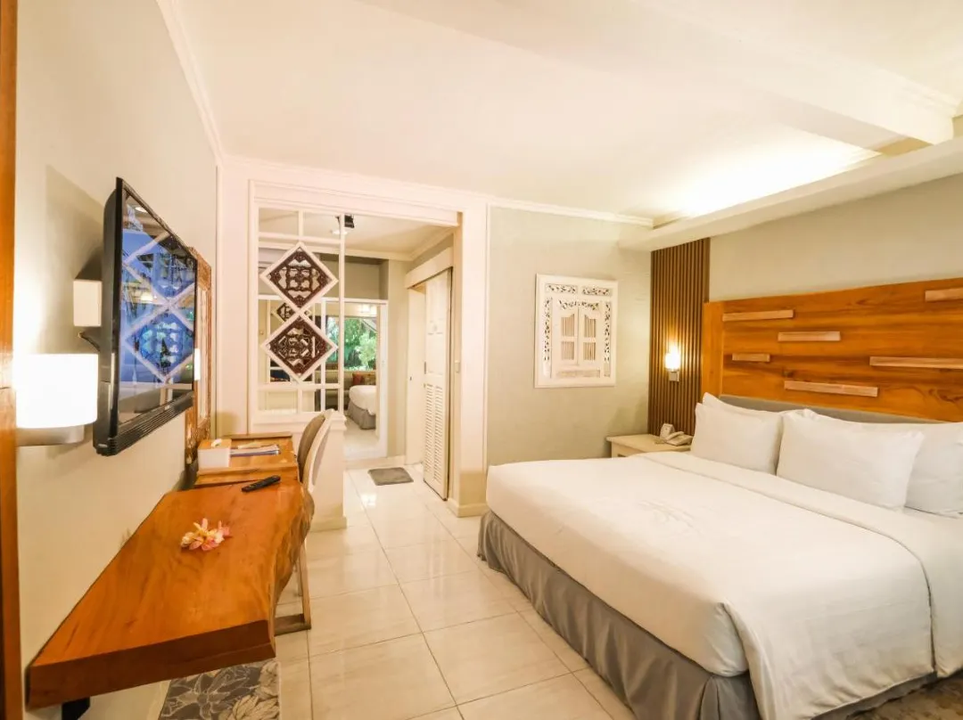 Peneeda View Beach Hotel - Sanur