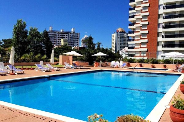 Edificio Long Beach预订价格,联系电话位置地址【携程酒店】