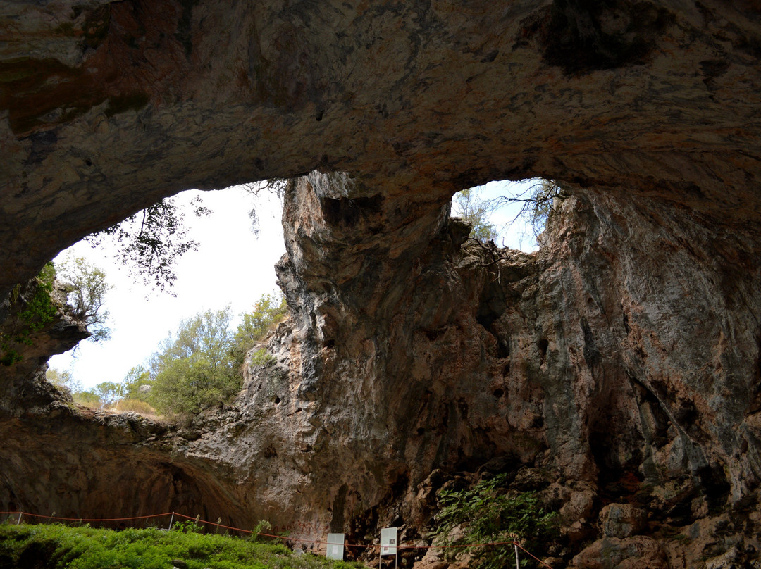 2024年9月Vela Spila景点攻略-Vela Spila门票预订|地址|图片-Vela Spila景点点评-猫途鹰