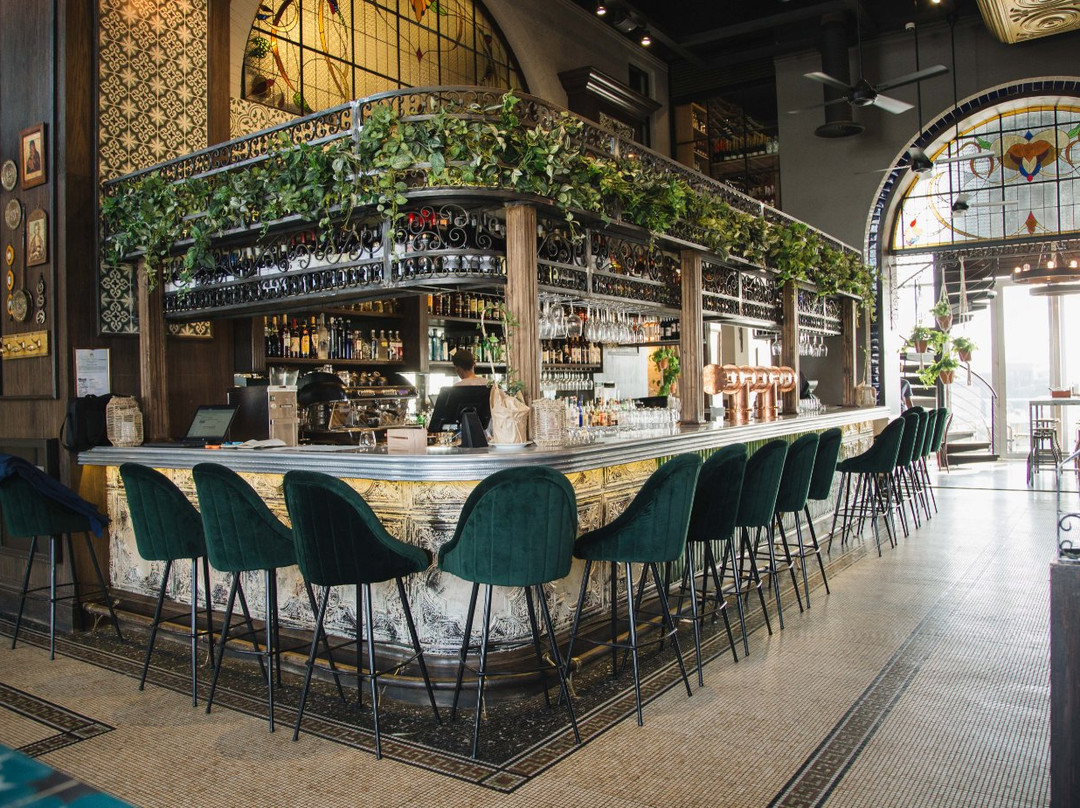 La Parada Waterfall Corner - (中兰德)餐厅/美食点评 - 餐厅地址/餐厅电话/餐厅周边信息/餐厅推荐菜 ...