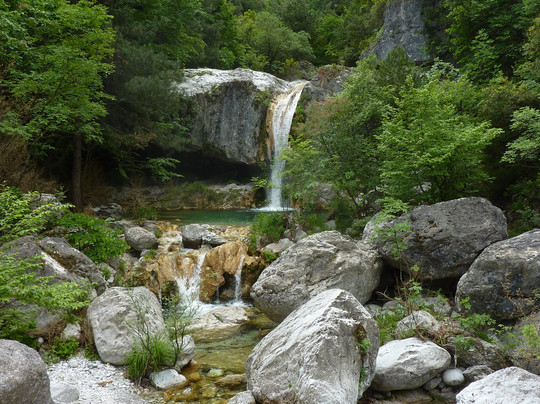 2023年12月Orlias Waterfalls景点攻略-Orlias Waterfalls门票预订|地址|图片-Orlias ...