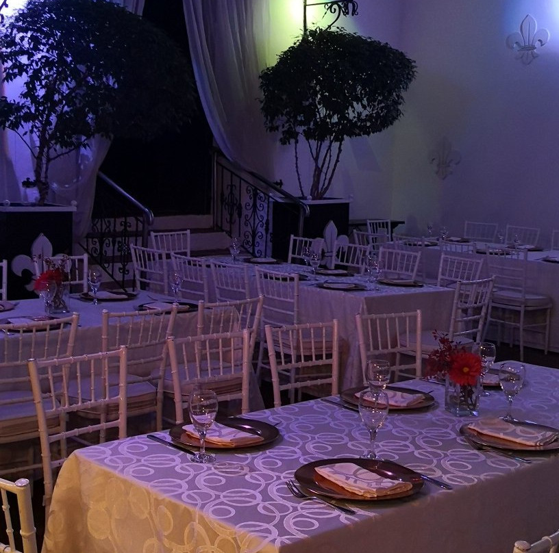 2024年3月Parque Colón景点攻略-Parque Colón门票预订|地址|图片-Parque Colón景点点评-猫途鹰