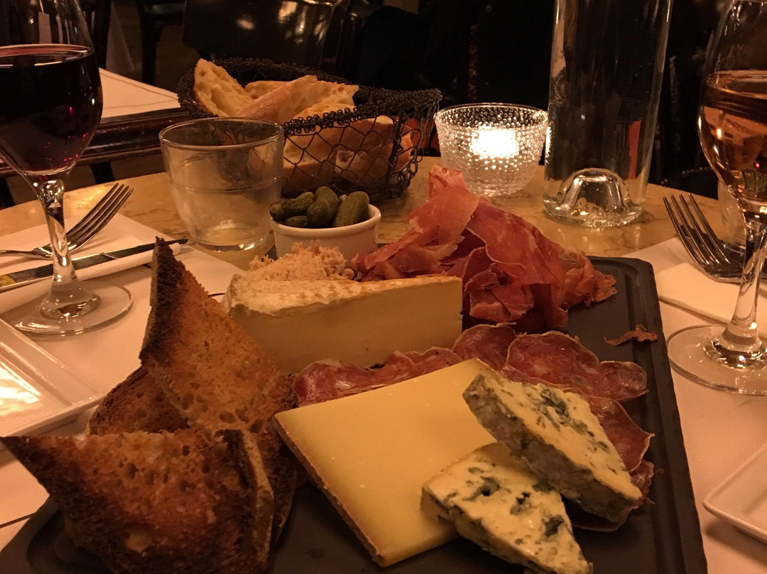 Café Francoeur - (巴黎)餐厅/美食点评 - 餐厅地址/餐厅电话/餐厅周边信息/餐厅推荐菜 - Tripadvisor猫途鹰