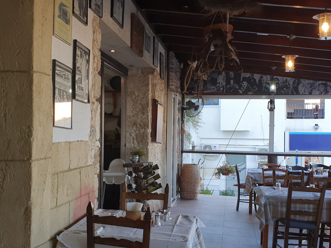 The Old Cinema Tavern - Grill House - (Peyia)餐厅/美食点评 - 餐厅地址/餐厅电话/餐厅周边信息 ...