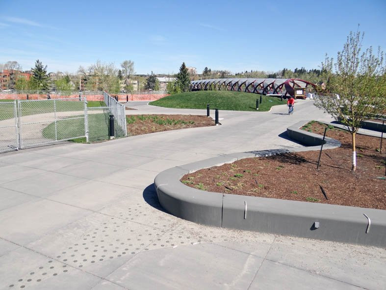 2024年9月Calgary Pathway System景点攻略-Calgary Pathway System门票预订|地址|图片 ...