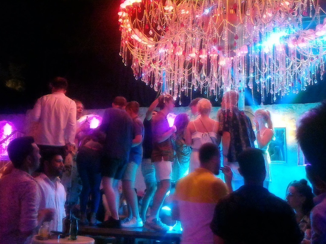 2024年11月Club Chocolate Kalkan景点攻略-Club Chocolate Kalkan门票预订|地址|图片-Club ...