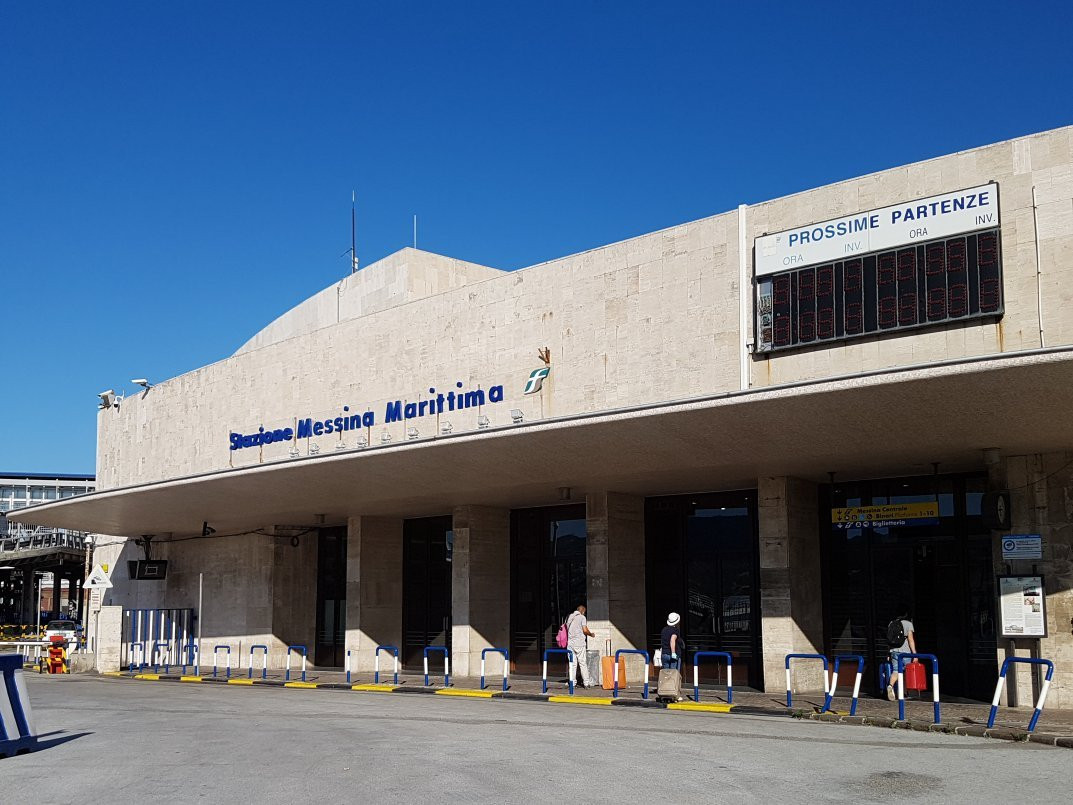 2023年12月Stazione Ferroviaria di Messina Centrale景点攻略-Stazione ...