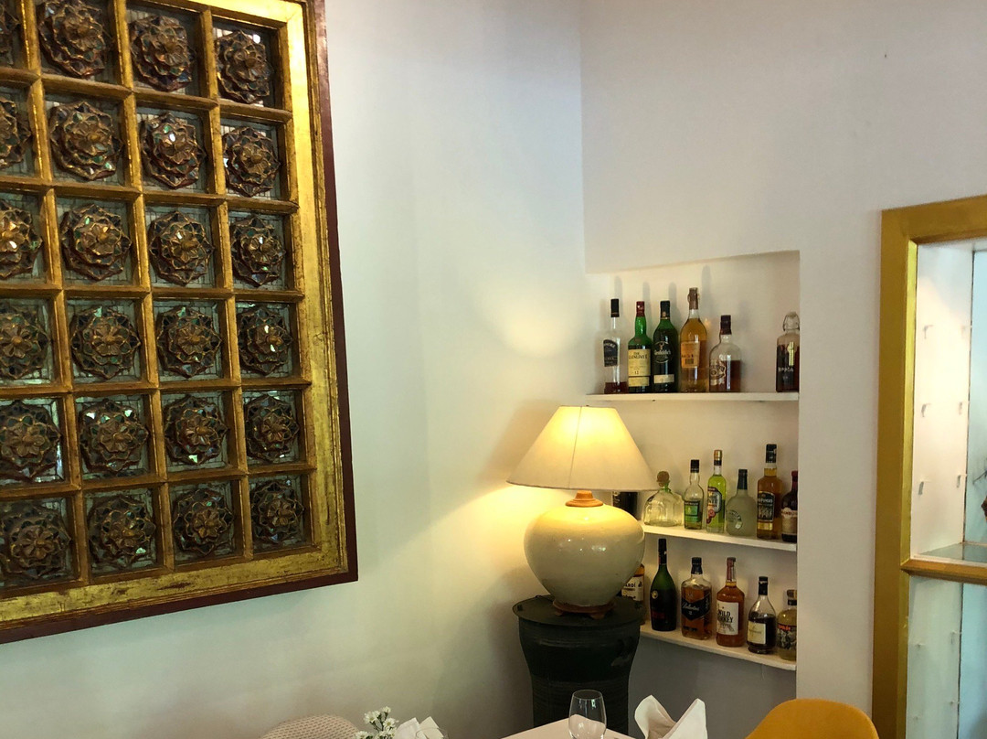 Shwe Sa Bwe - (仰光)餐厅/美食点评 - 餐厅地址/餐厅电话/餐厅周边信息/餐厅推荐菜 - Tripadvisor猫途鹰