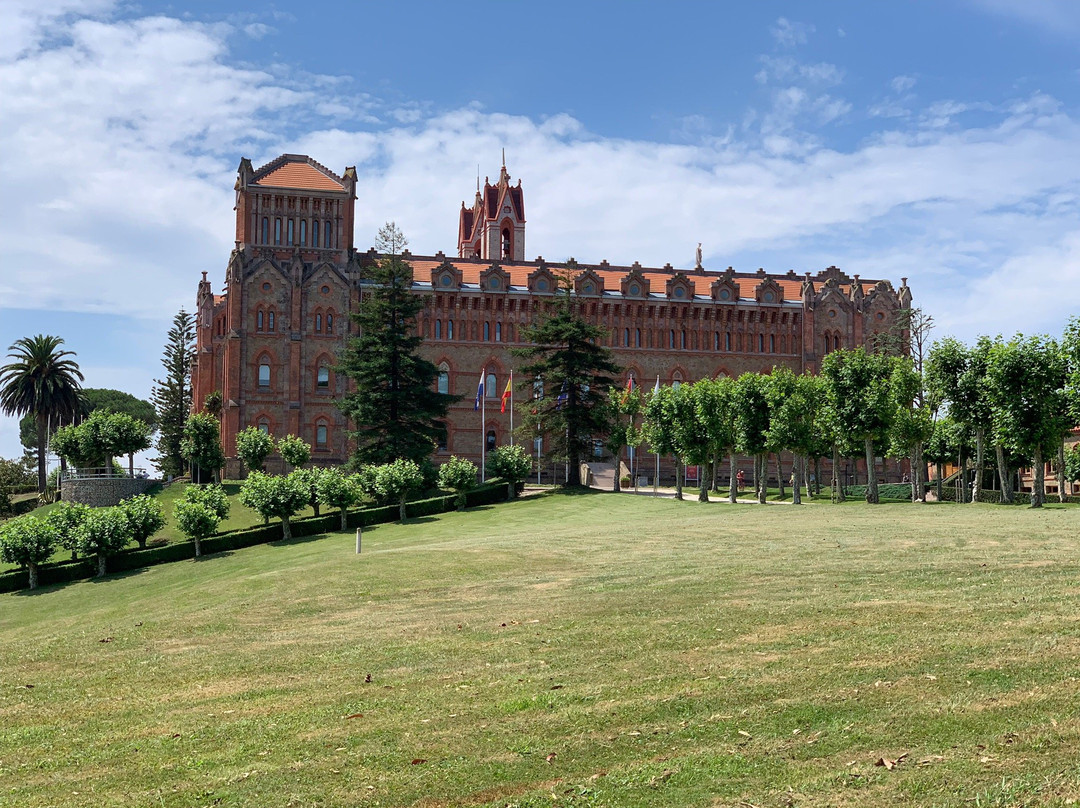 2024年2月Universidad Pontificia景点攻略-Universidad Pontificia门票预订|地址|图片 ...