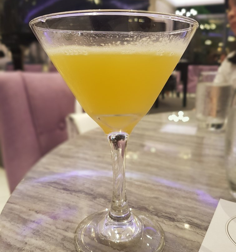 NIU, The Podium - (曼达鲁永)餐厅/美食点评 - 餐厅地址/餐厅电话/餐厅周边信息/餐厅推荐菜 - Tripadvisor猫途鹰